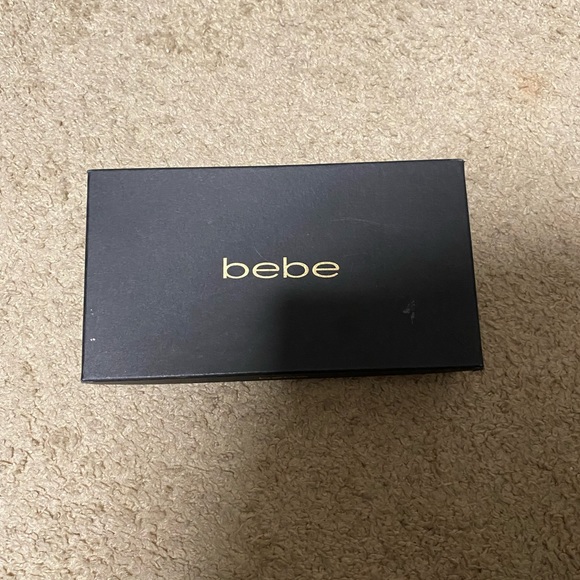 bebe | Bags | Black And Gold Bebe Wallet | Poshmark